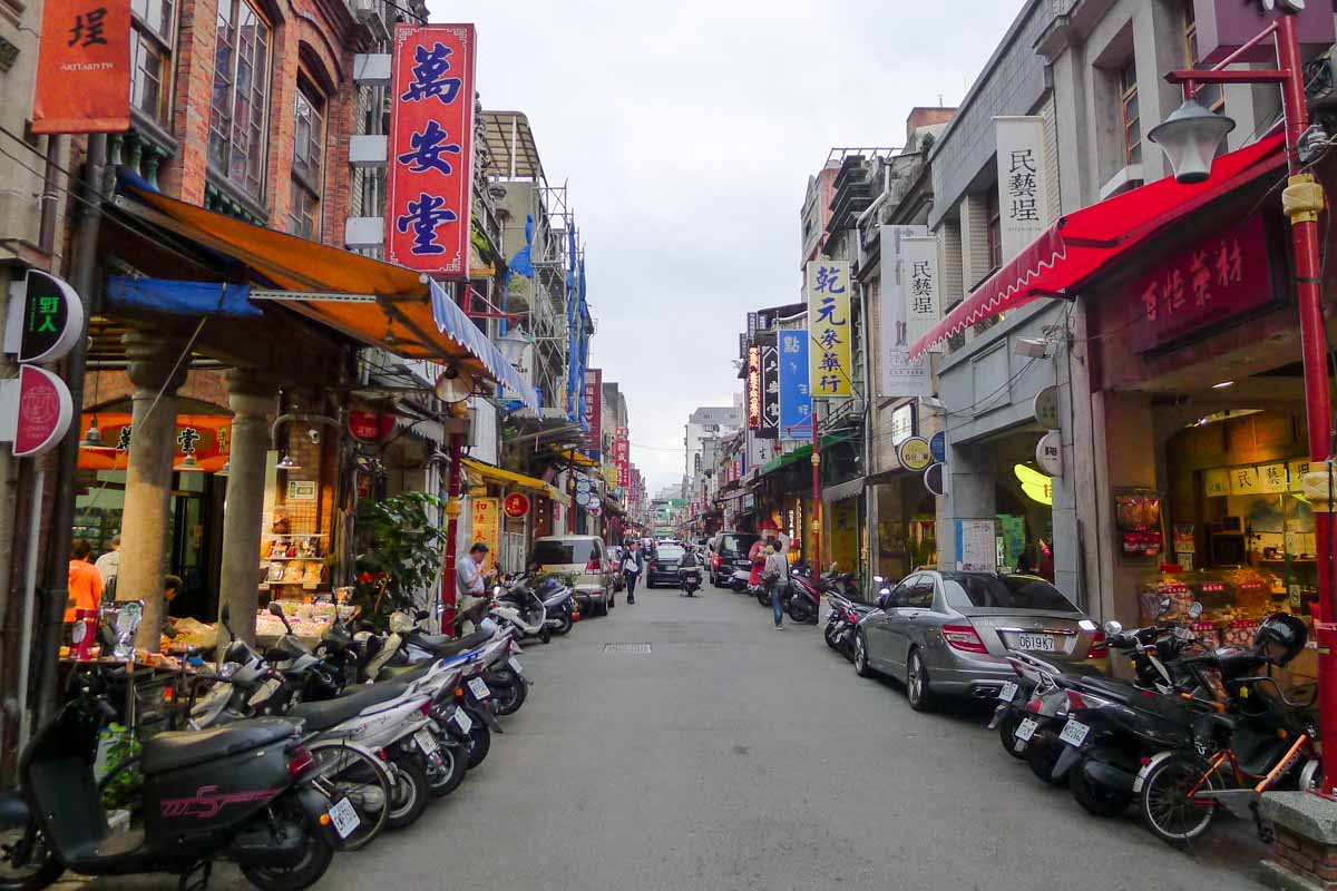 Mount Royal lookout points: How to find the best views in Montreal